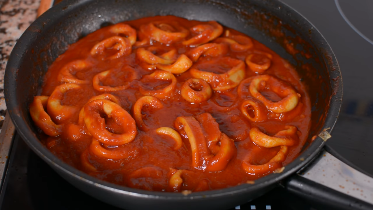 Calamares en salsa americana muy fáciles - Recetas de carnes deliciosas