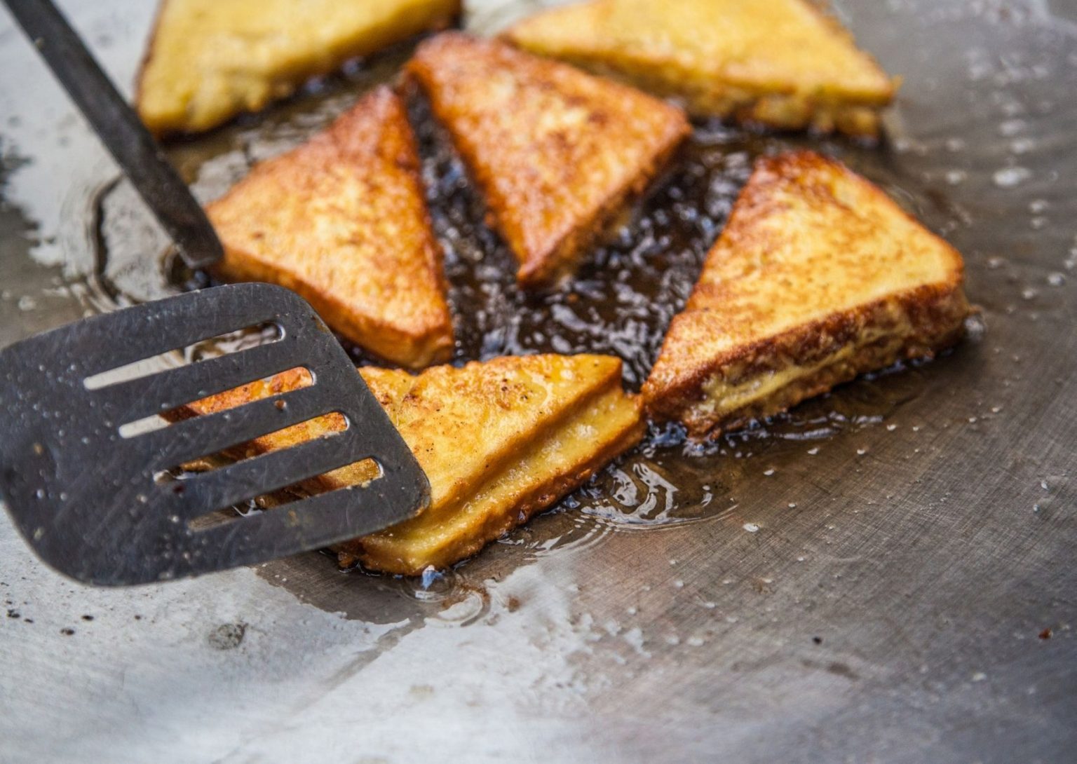 Emparedados fritos de jamón y queso - Recetas de carnes deliciosas